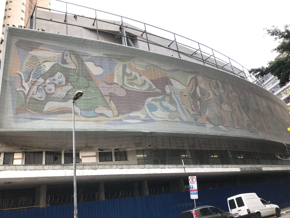 Arte no alto: obras de artistas nos prédios do Centro de São Paulo
