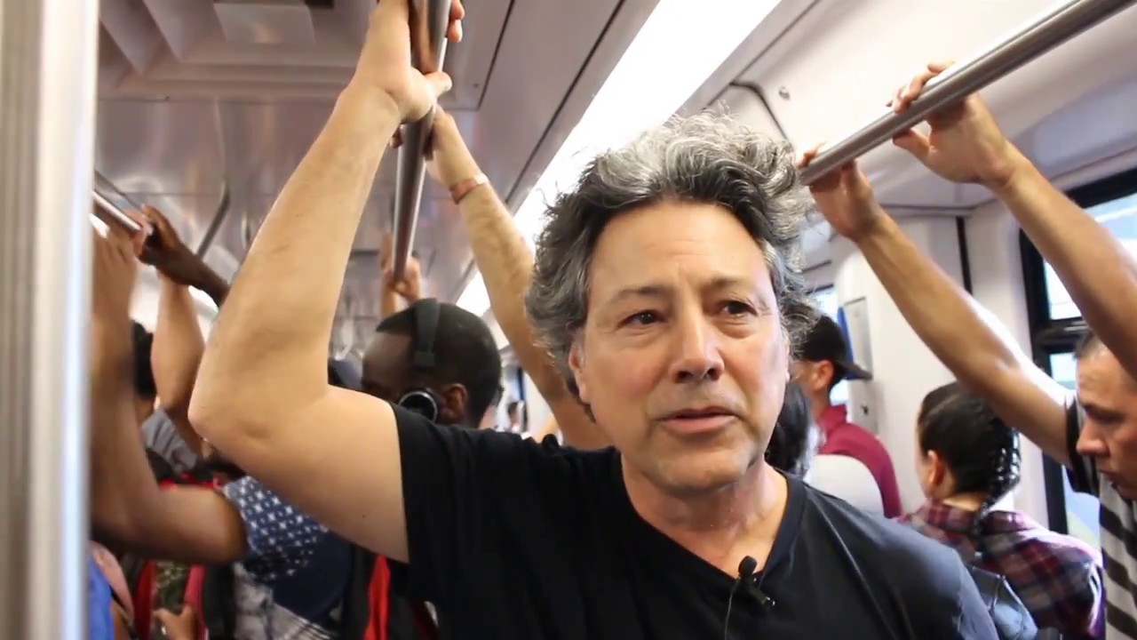 “Não devemos copiar Paris, mas definir nossa própria agenda”, diz ...