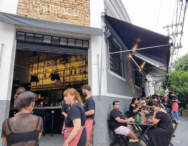 Rua Souza Lima: o novo point de bares e restaurantes que você precisa ...